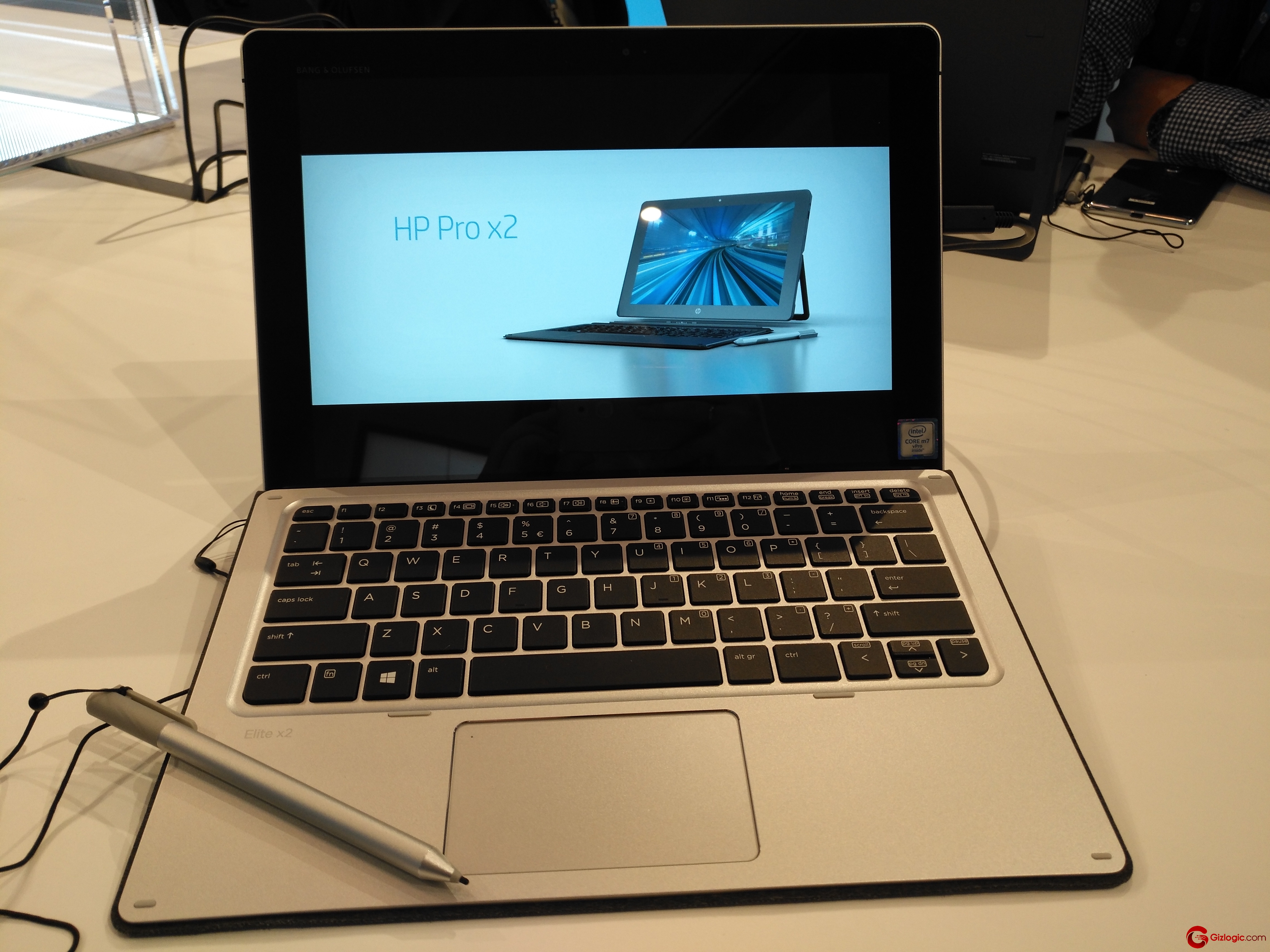 #MWC17: HP presenta el nuevo HP Elite X3 y su convertible Pro X2