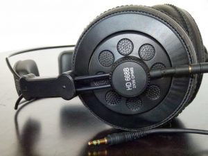 SuperLux HD 668B, los mejores auriculares de precio asequible