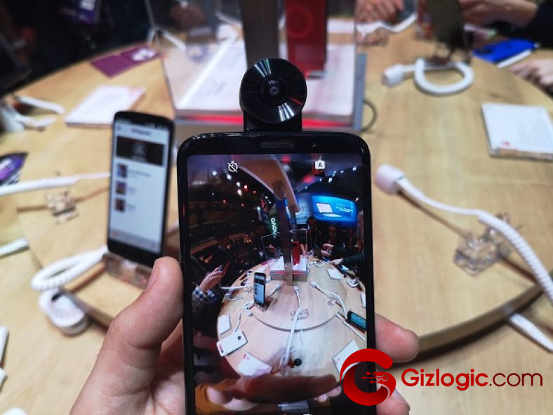 #MWC19: Motorola exhibe su gran catálogo de Moto Mods