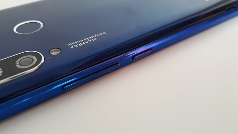 Hisense H30 Lite, probamos este smartphone de pantalla infinita