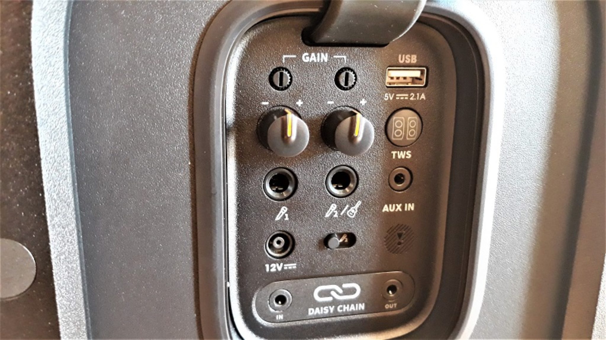 JBL PartyBox 310, probamos este potentísimo altavoz portátil para fiestas