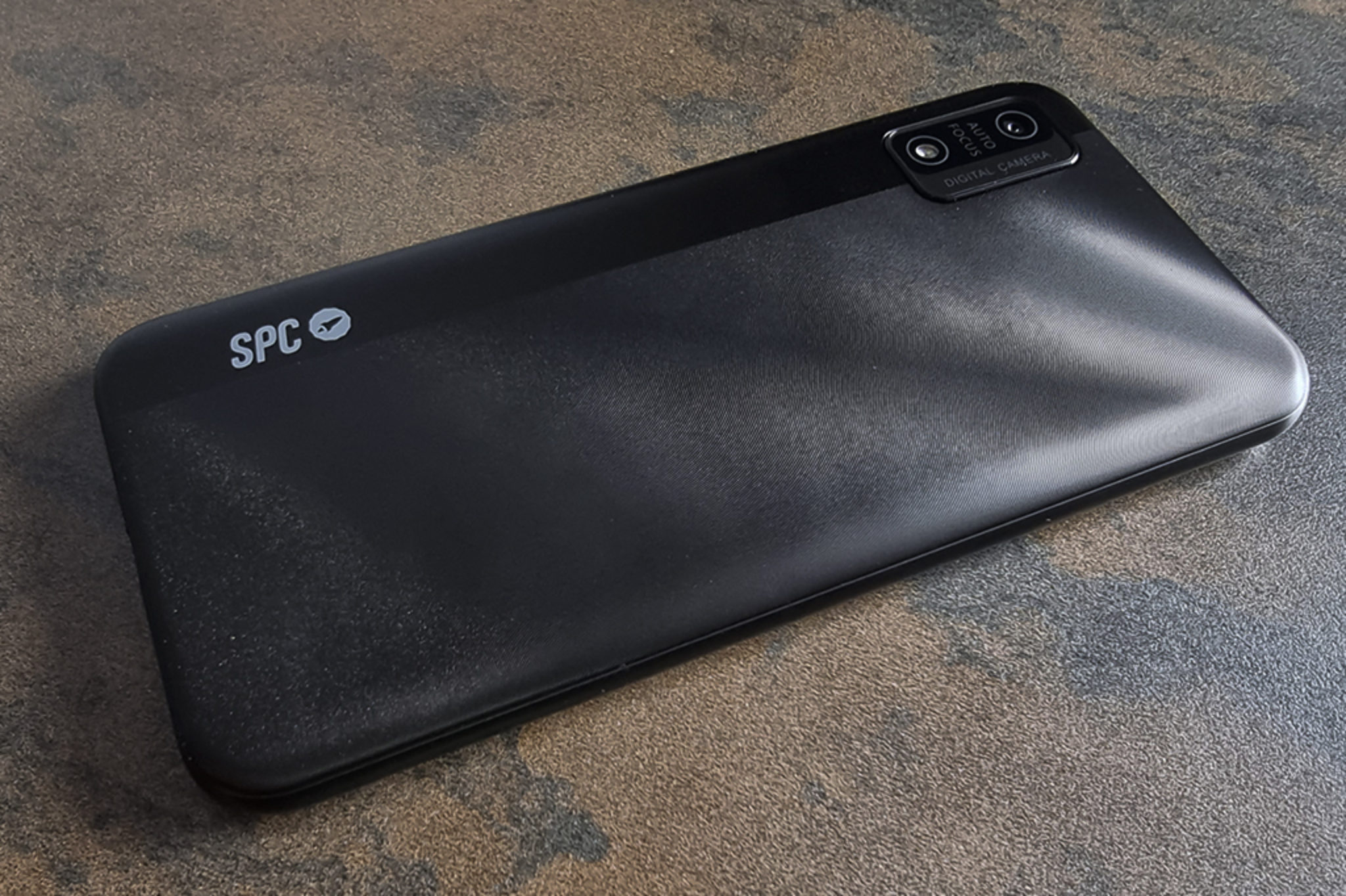SPC Smart Ultimate, smartphone económico con gran pantalla