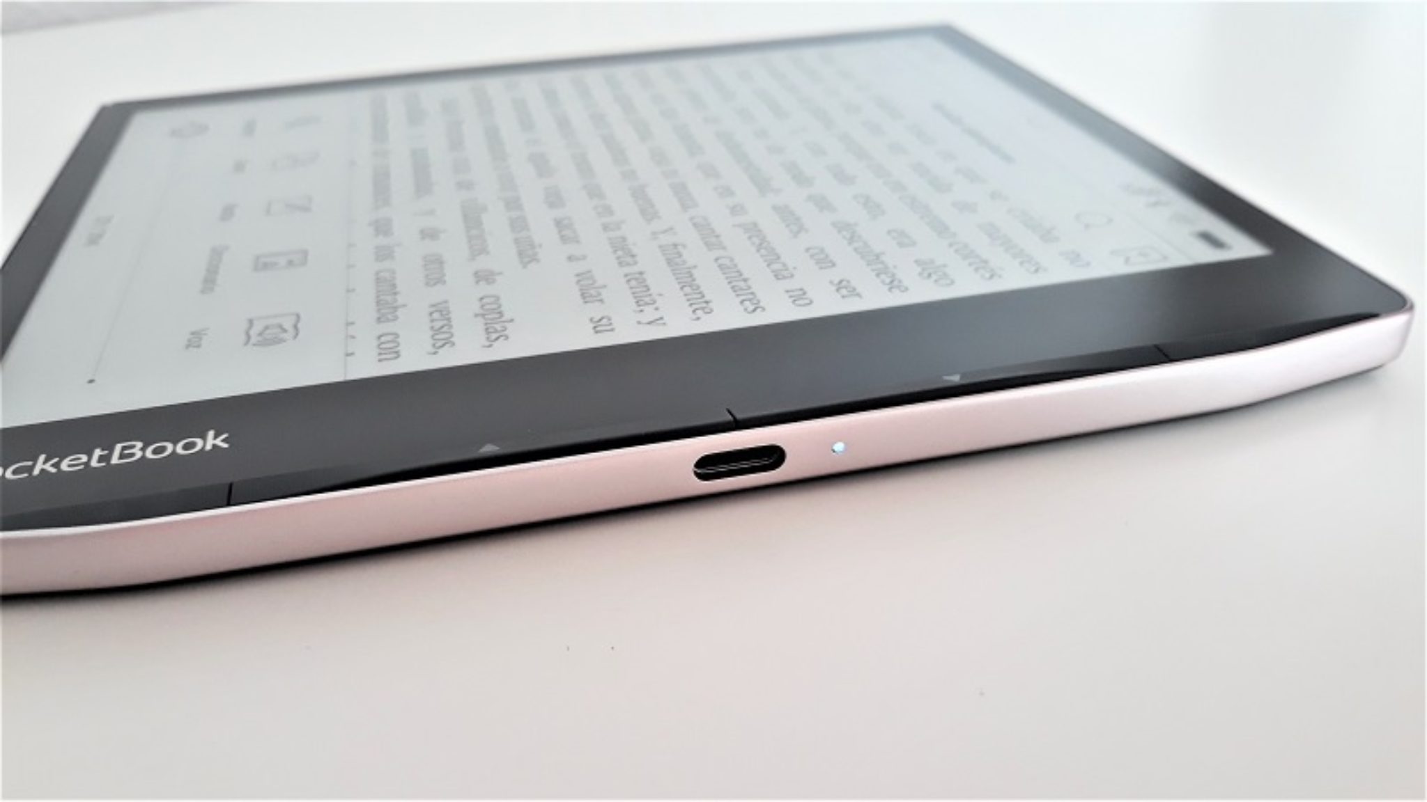 PocketBook Era, probamos el eReader de pantalla E Ink Carta 1200 de 7"