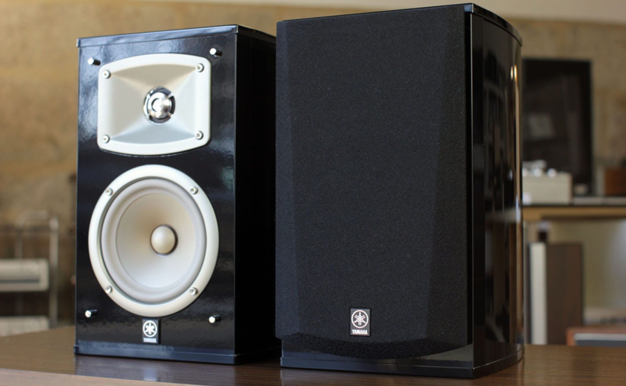 Yamaha NS-333, altavoces de estantería que cumplen de sobra